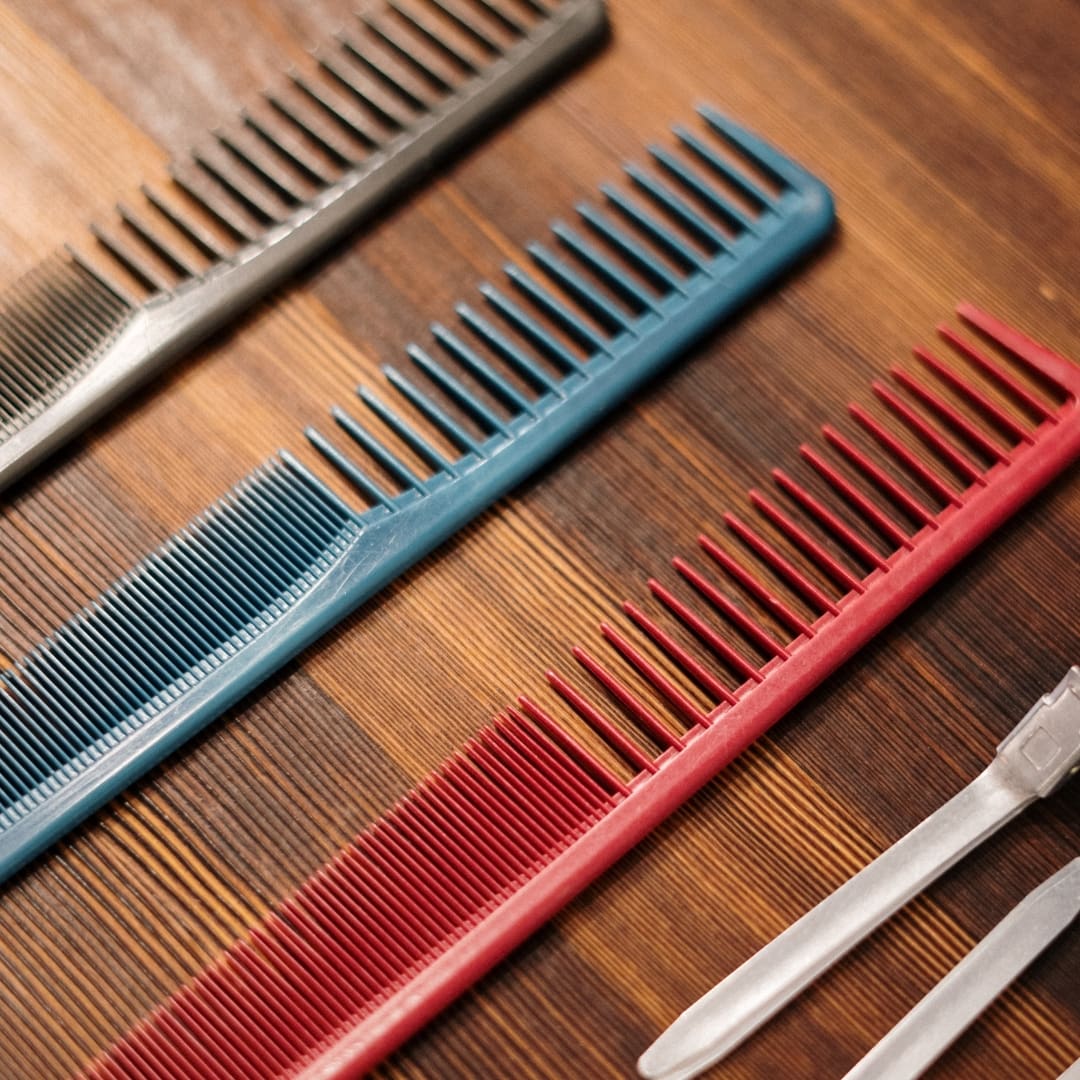 Combs — Terrisales Salon Supplies
